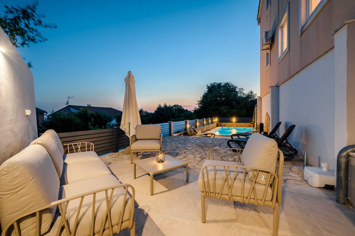 110 M² Villa ∙ 2 Schlafzimmer ∙ 6 Gäste - Brtonigla
