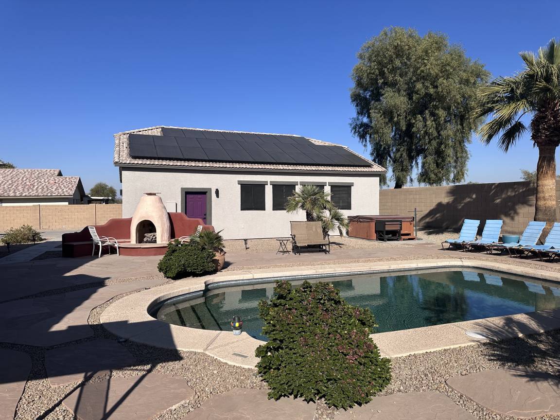 Apartment ∙ 1 Bedroom ∙ 4 Guests - Glendale, AZ