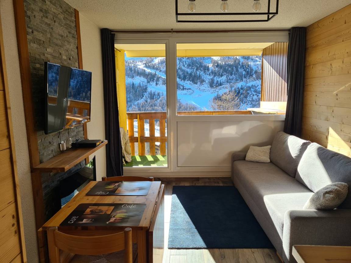 24 M² Studio ∙ 1 Chambre ∙ 2 Personnes - Roubion