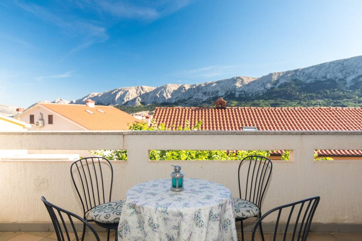 80 M² Ferienwohnung ∙ 2 Schlafzimmer ∙ 4 Gäste - Baška