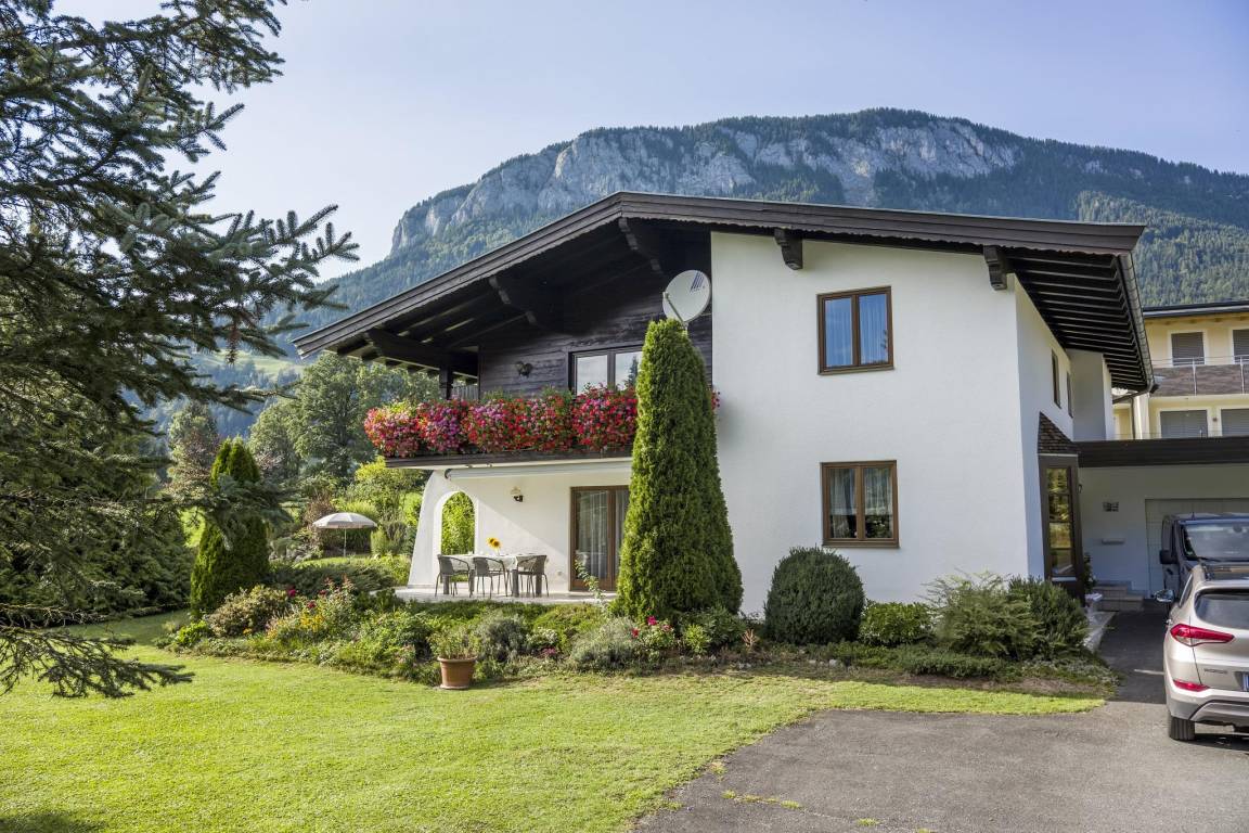 160 M² House ∙ 5 Bedrooms ∙ 10 Guests - Westendorf