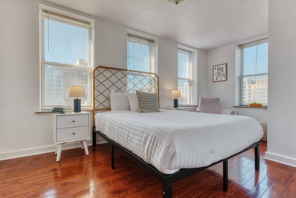 102 M² Apartment ∙ 3 Bedrooms ∙ 6 Guests - Point Breeze - Philadelphia