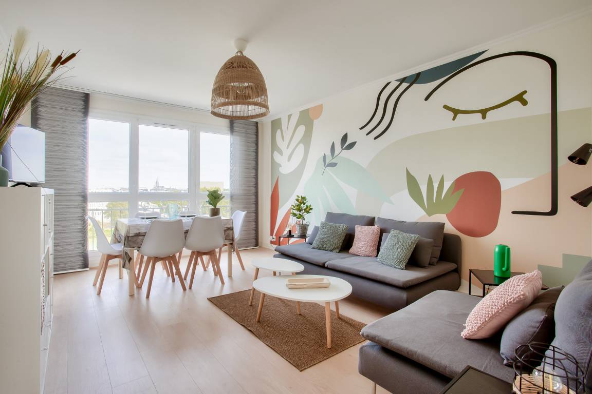 75 M² Appartement ∙ 2 Chambres ∙ 4 Personnes - Gare de Nantes