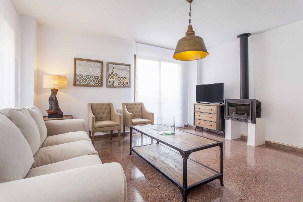 90 M² Apartamento ∙ 3 Habitaciones ∙ 6 Huéspedes - Titaguas
