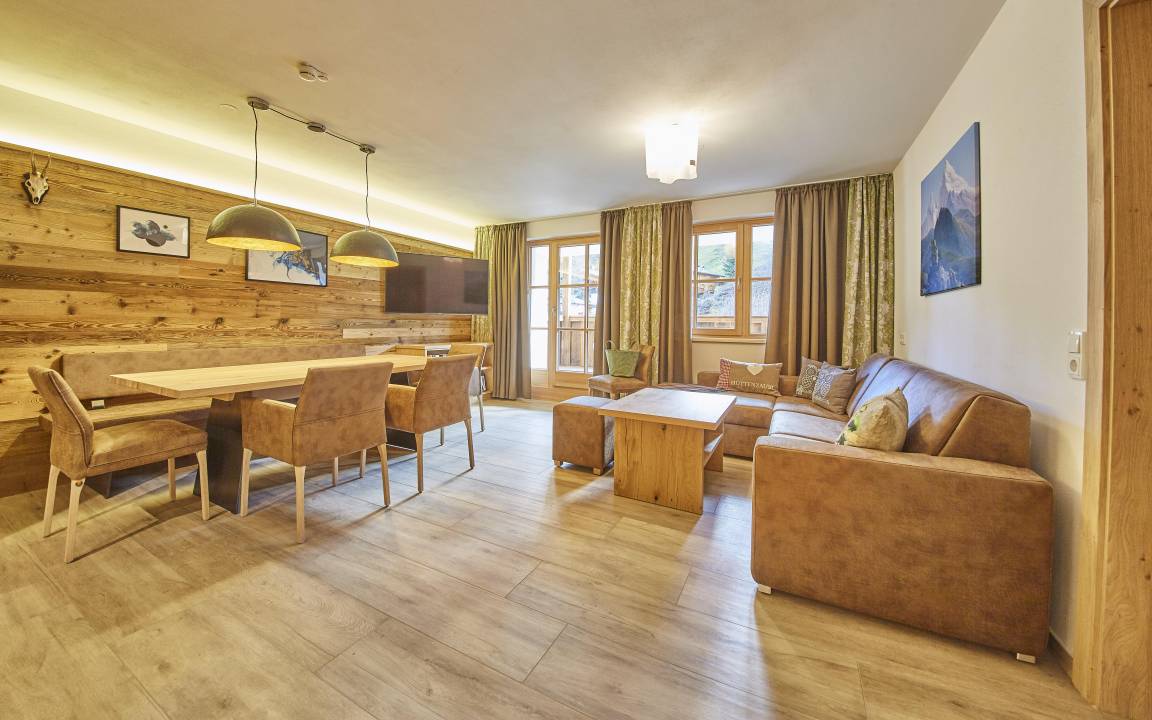 107 M² Ferienwohnung ∙ 3 Schlafzimmer ∙ 8 Gäste - Hinterthal