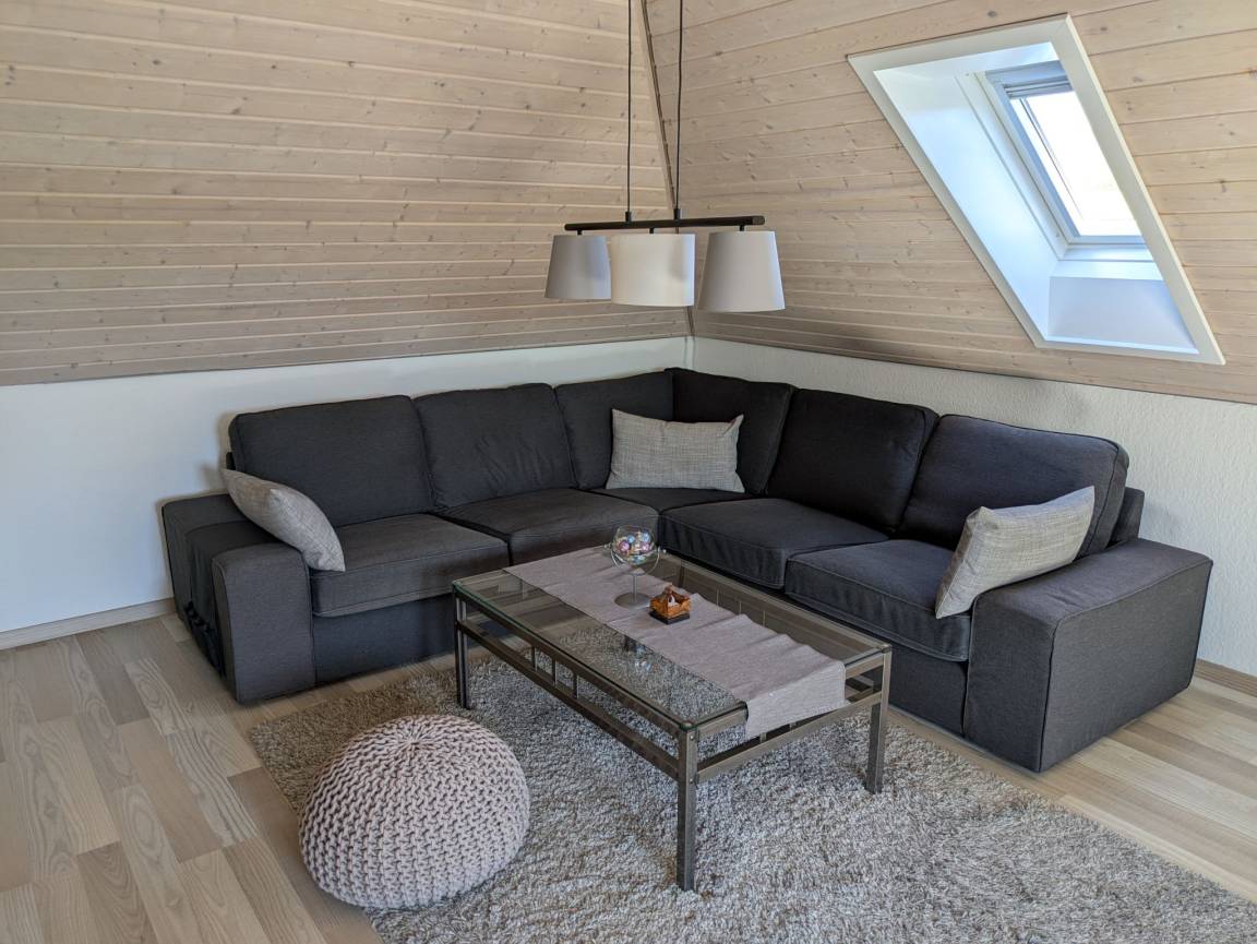 80 M² Ferienwohnung ∙ 2 Schlafzimmer ∙ 5 Gäste - Gerolzhofen