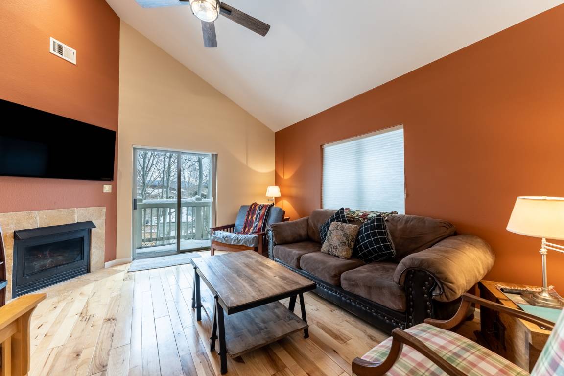 132 M² Apartment ∙ 2 Bedrooms ∙ 8 Guests - Frisco, CO