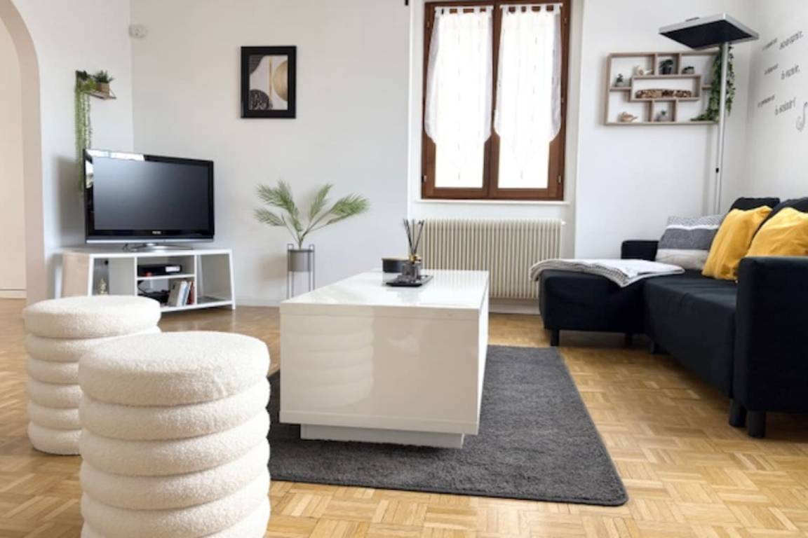 72 M² Apartamento ∙ 2 Habitaciones ∙ 6 Huéspedes - Hindisheim