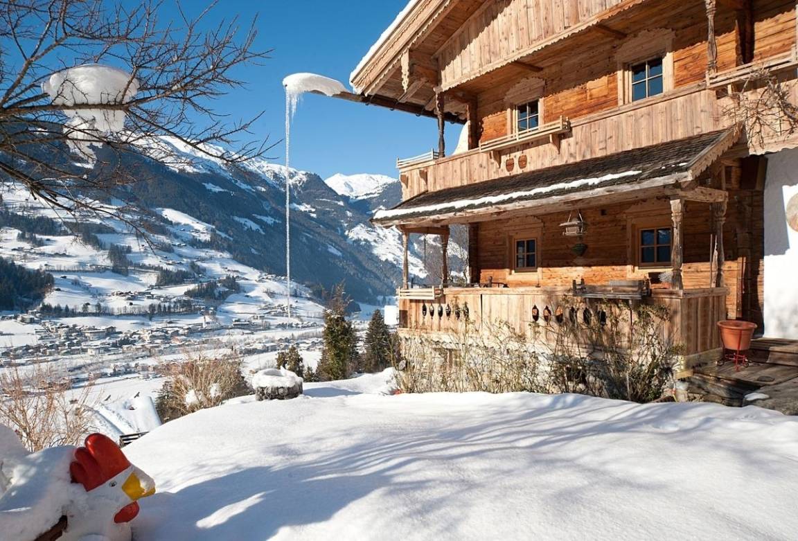 85 M² House ∙ 2 Bedrooms ∙ 4 Guests - Mayrhofen