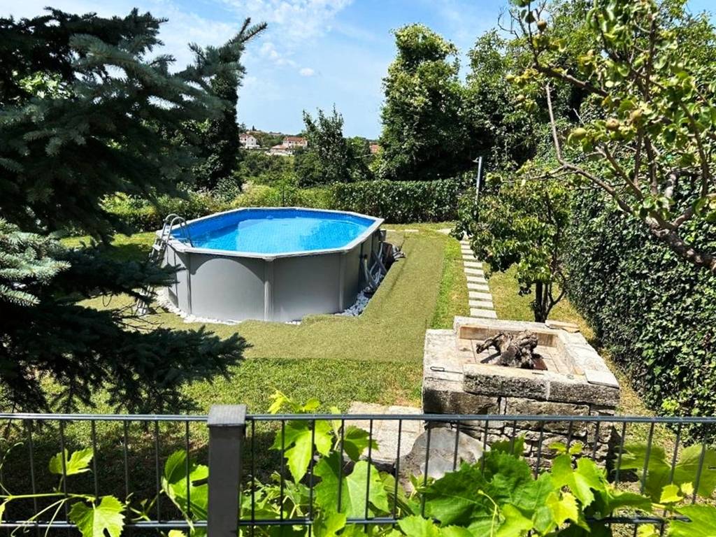 168 M² Ferienhaus ∙ 3 Schlafzimmer ∙ 5 Gäste - Pazin