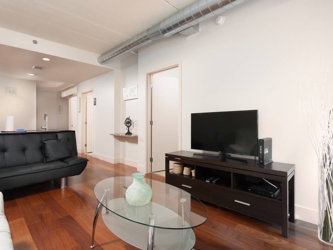 79 M² Apartment ∙ 2 Bedrooms ∙ 5 Guests - Philadelphia, PA