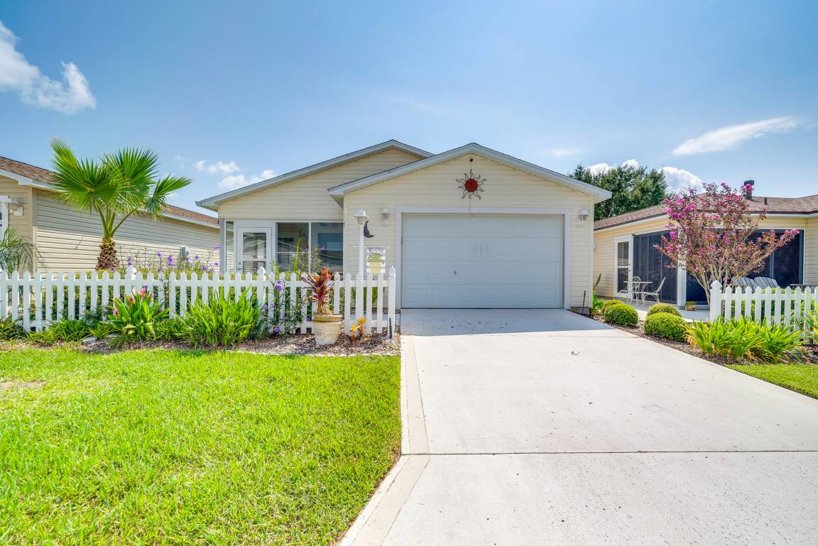107 M² House ∙ 2 Bedrooms ∙ 4 Guests - The Villages, FL