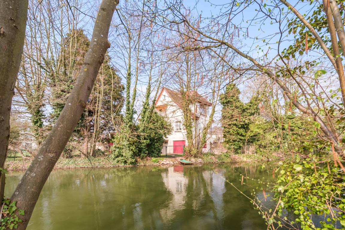 110 M² Talo ∙ 4 Makuuhuonetta ∙ 9 Vierasta - Strasbourg