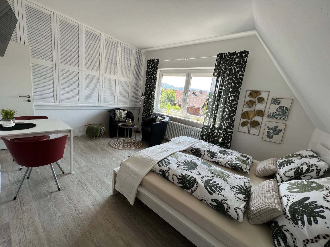 27 M² Ferienwohnung ∙ 2 Gäste - Höxter