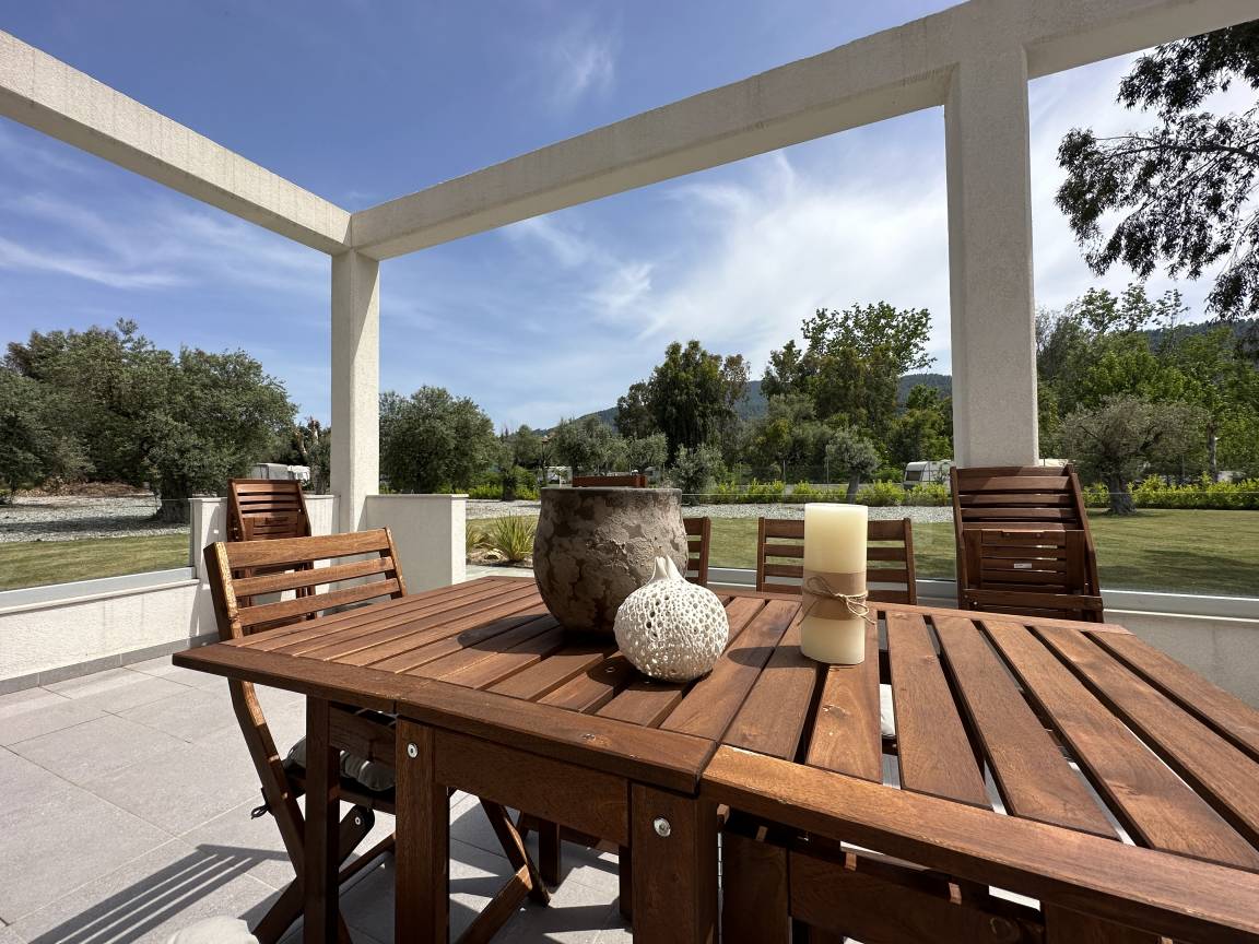 340 M² Villa ∙ 7 Bedrooms ∙ 14 Guests - Halkidiki