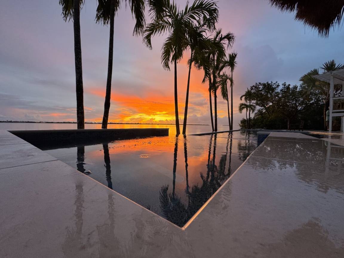 71 M² House ∙ 2 Bedrooms ∙ 5 Guests - Big Pine Key, FL
