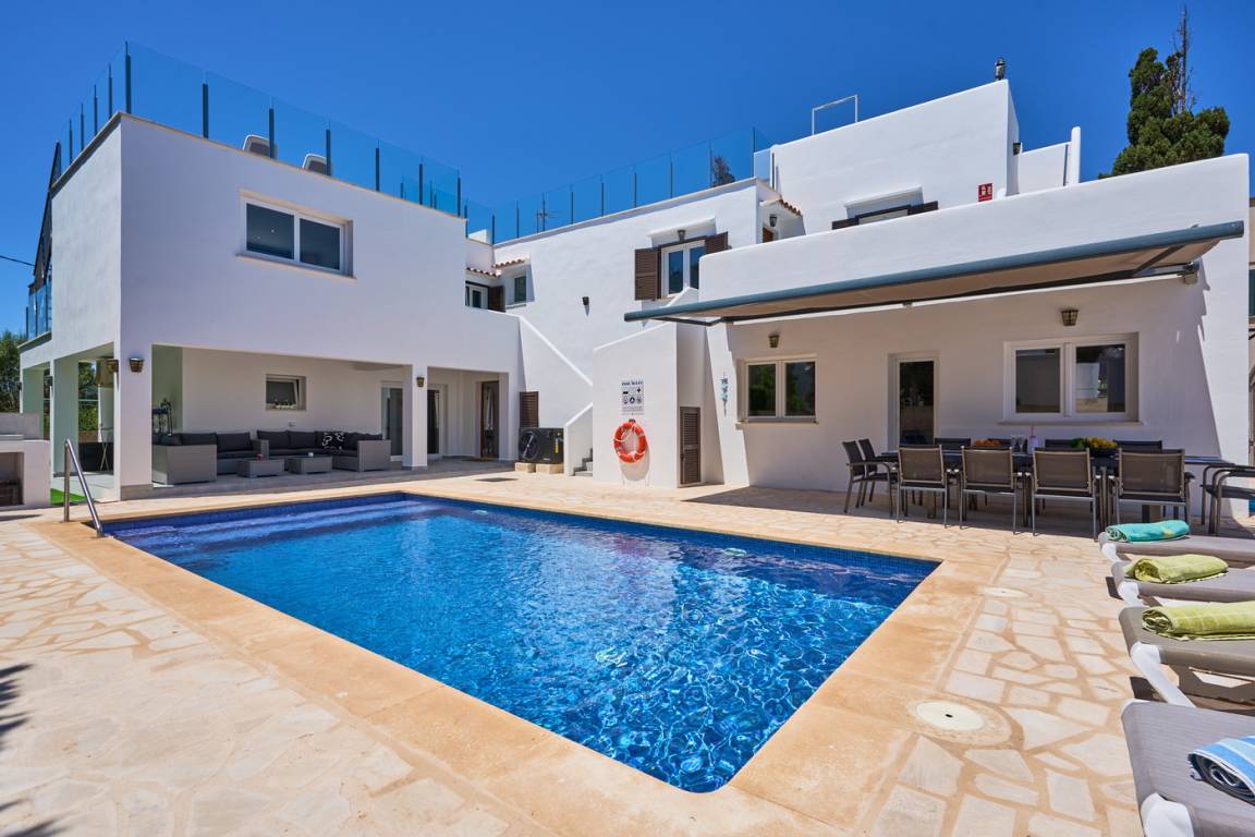 Maison De Vacances ∙ 6 Chambres ∙ 12 Personnes - Cala d'Or