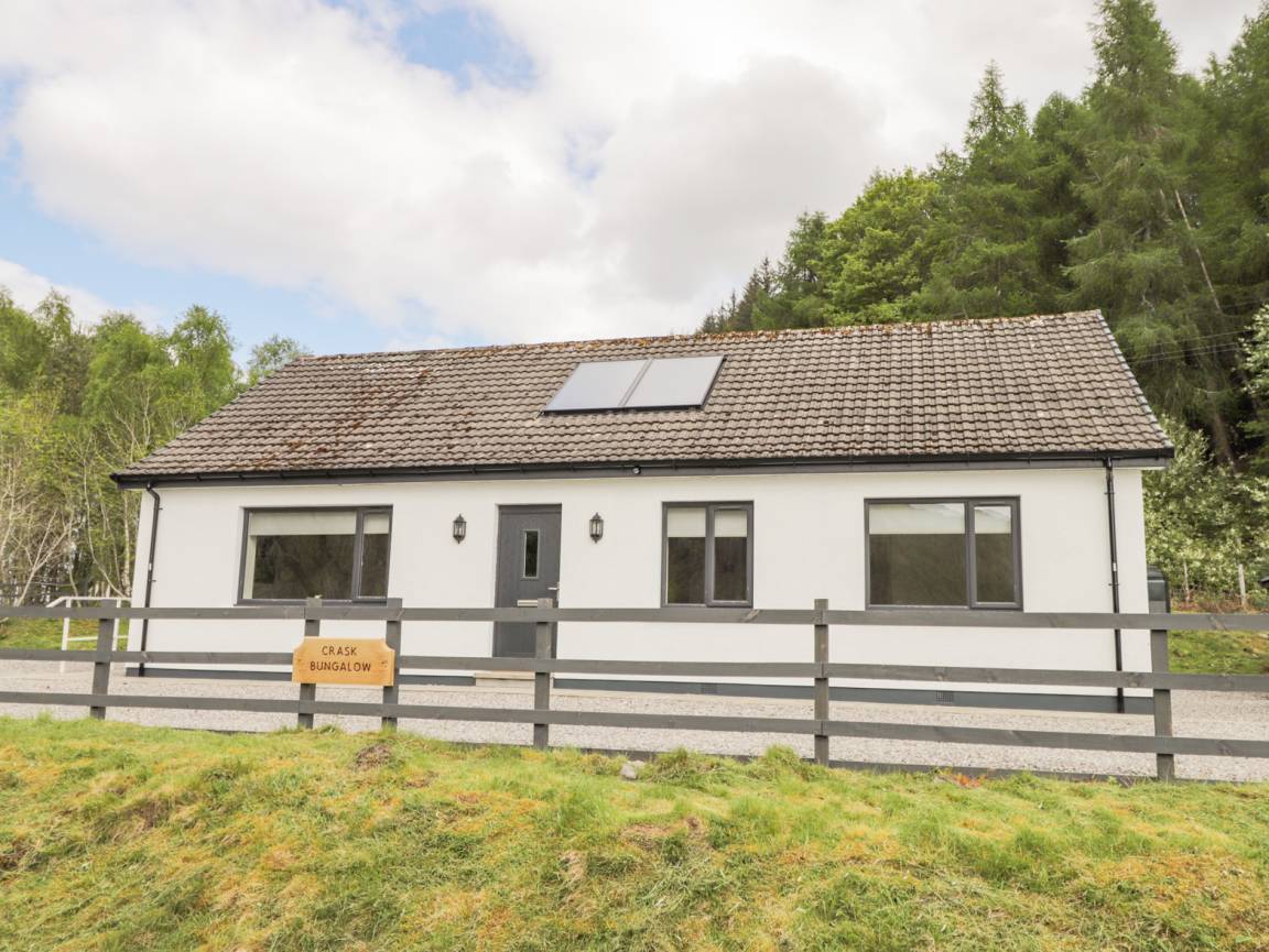 Cottage ∙ 3 Bedrooms ∙ 5 Guests - Loch Ness