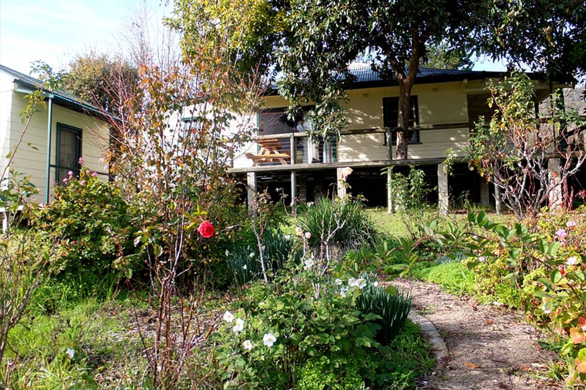 House ∙ 1 Bedroom ∙ 7 Guests - Tumut