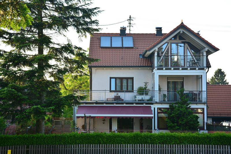 Ferienwohnung ∙ 1 Schlafzimmer ∙ 2 Gäste - Augsburg