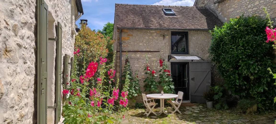 29 M² Huis ∙ 1 Slaapkamer ∙ 2 Gasten - Fontainebleau