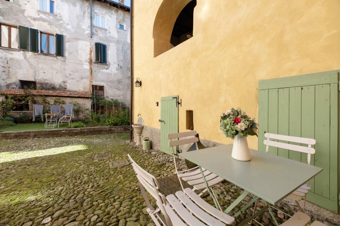 40 M² Ferienwohnung ∙ 1 Schlafzimmer ∙ 3 Gäste - Domaso