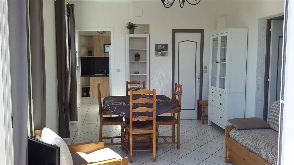 42 M² Apartment ∙ 1 Bedroom ∙ 5 Guests - Agay