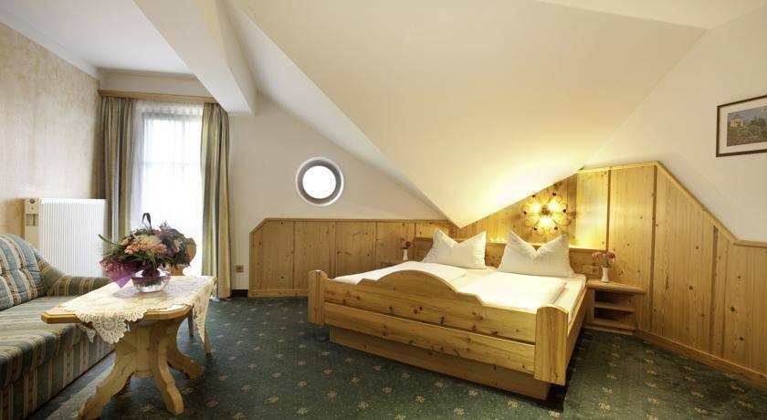 Triple Room \"Superior\" - Bloberger Hof, Hotel - Marktschellenberg