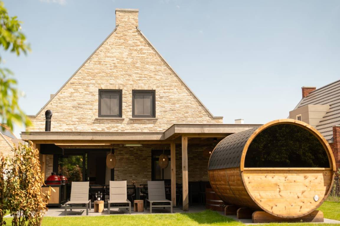 205 M² Casa ∙ 6 Quartos ∙ 12 Hóspedes - Roermond