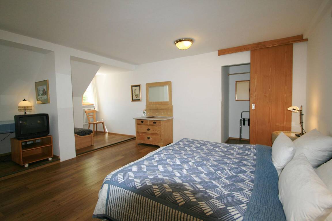 16 M² Hotelli ∙ 1 Makuuhuone ∙ 2 Vierasta - Murnau am Staffelsee