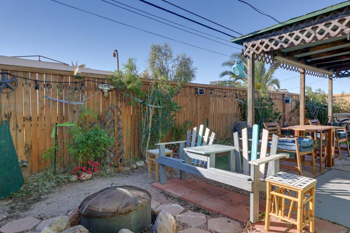 195 M² Ferienhaus ∙ 4 Schlafzimmer ∙ 9 Gäste - Laughlin, NV