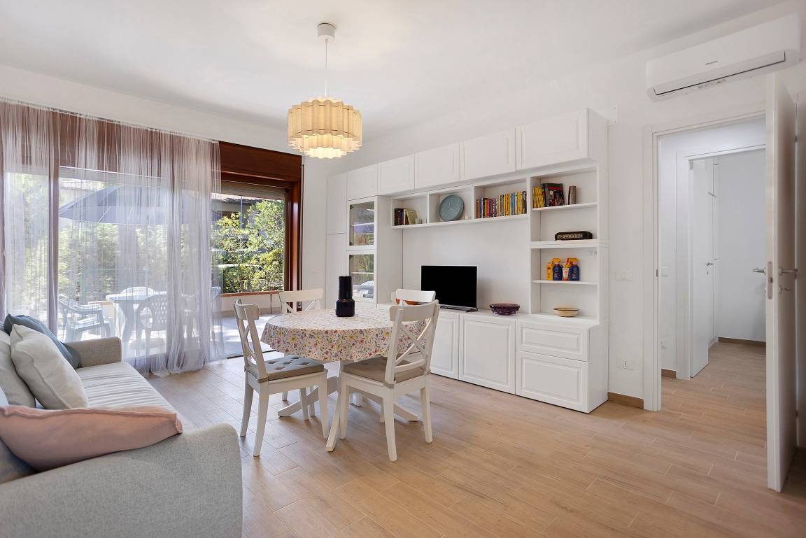 60 M² House ∙ 2 Bedrooms ∙ 4 Guests - Marina di Grosseto