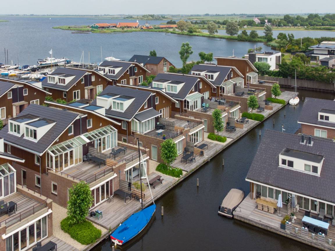 90 M² Ferienhaus ∙ 1 Schlafzimmer ∙ 6 Gäste - Uitgeest
