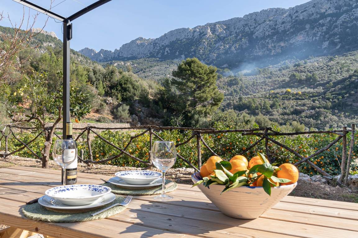 200 M² House ∙ 3 Bedrooms ∙ 4 Guests - Deià