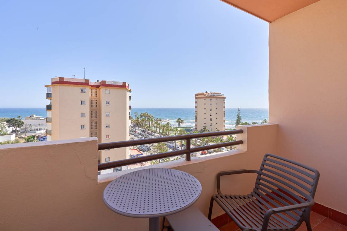 100 M² Apartamento ∙ 3 Habitaciones ∙ 6 Huéspedes - Torrox Costa