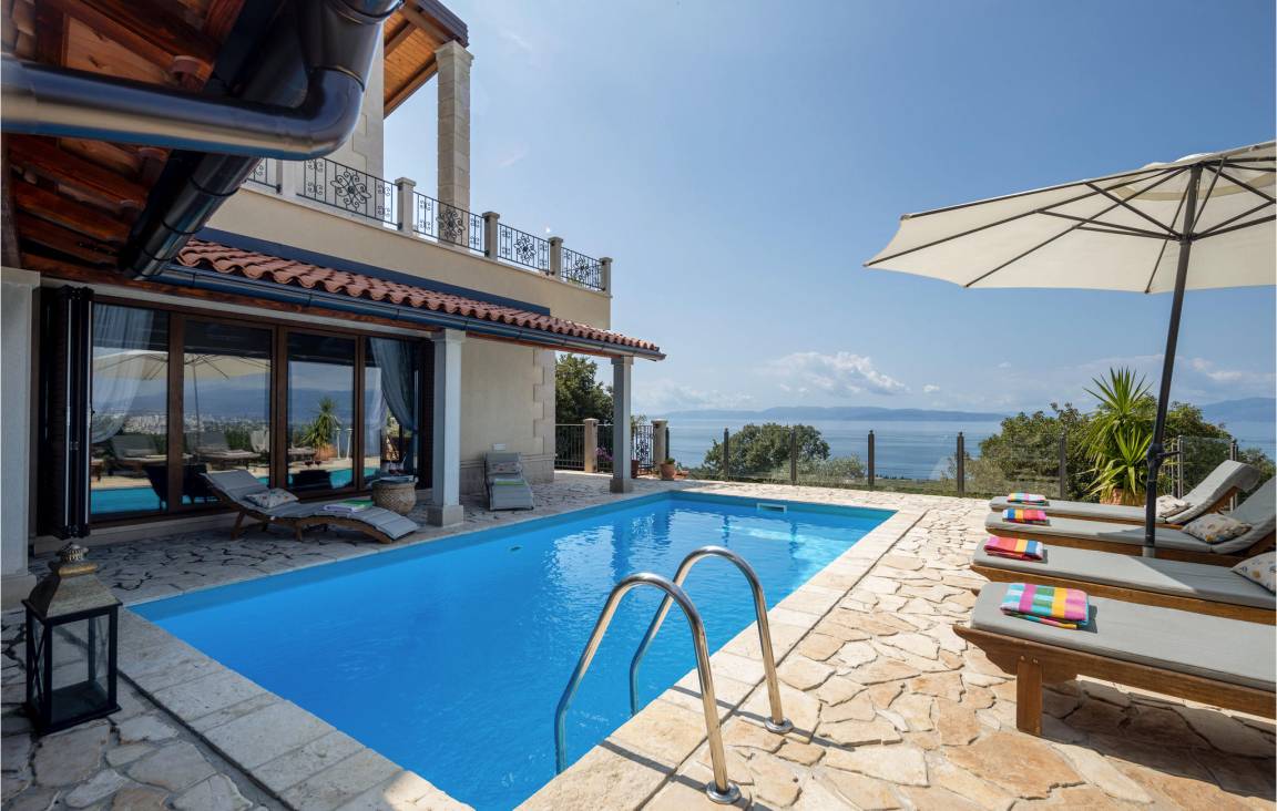 256 M² Casa ∙ 4 Camere Da Letto ∙ 7 Ospiti - Fiume (Croazia)