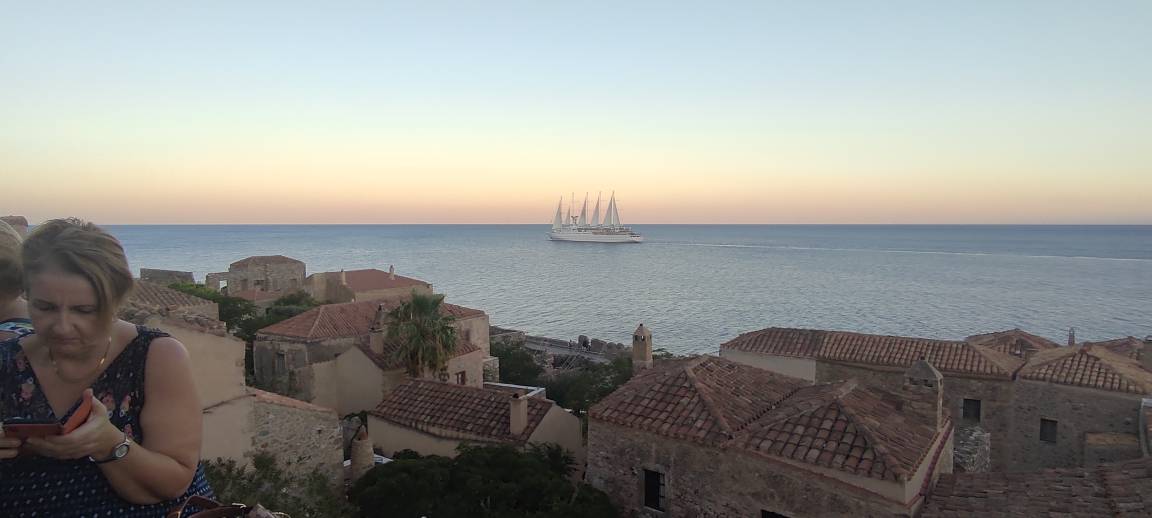 55 M² Cottage ∙ 2 Bedrooms ∙ 4 Guests - Greece