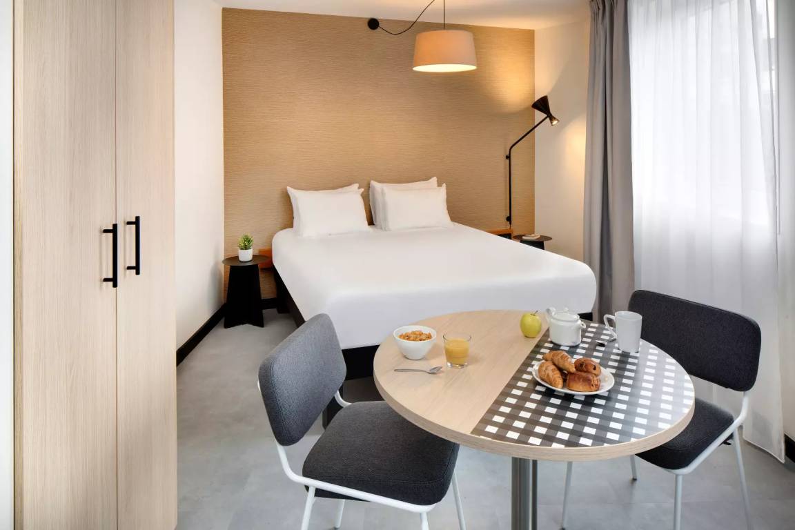 19 M² Studio ∙ 1 Chambre ∙ 2 Personnes - Bellerive-sur-Allier