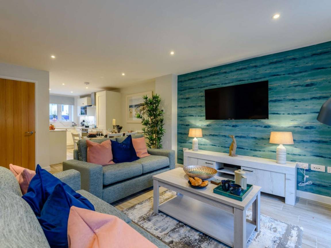 Cottage ∙ 3 Bedrooms ∙ 6 Guests - West Lulworth