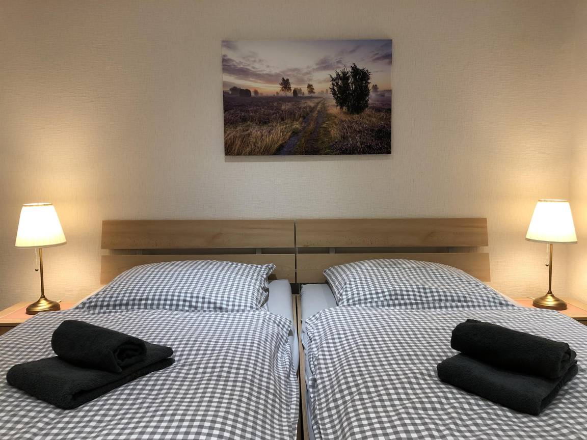 48 M² Huoneisto ∙ 2 Makuuhuonetta ∙ 4 Vierasta - Egestorf
