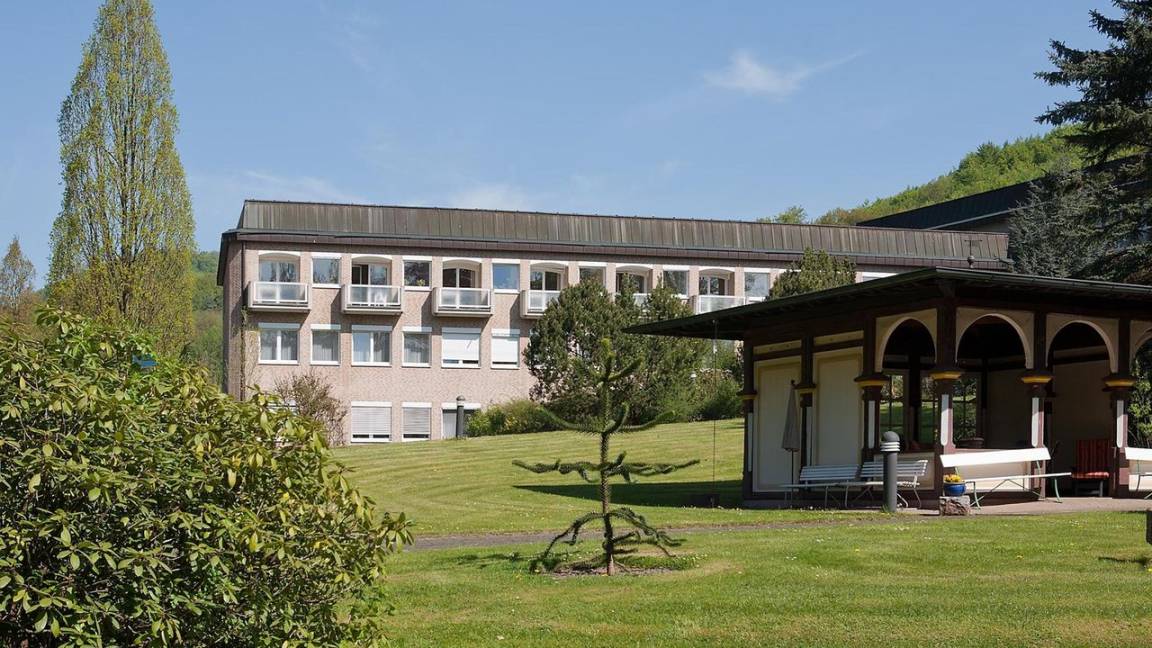 69 M² Apartment ∙ 1 Bedroom ∙ 4 Guests - Bad Pyrmont