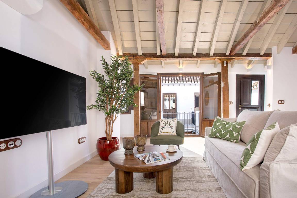75 M² Apartment ∙ 2 Bedrooms ∙ 6 Guests - Granada
