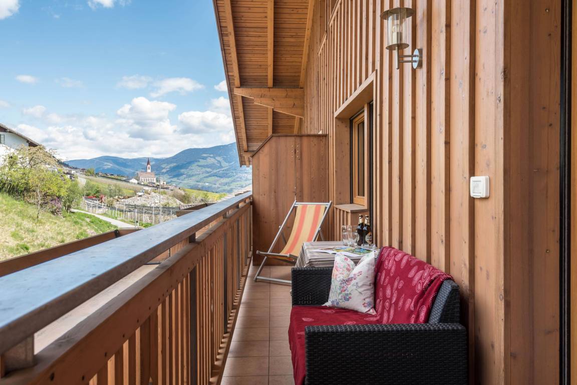 45 M² Ferienwohnung ∙ 1 Schlafzimmer ∙ 4 Gäste - Feldthurns