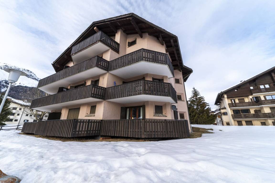 70 M² Appartement ∙ 2 Chambres ∙ 4 Personnes - Saint-Moritz