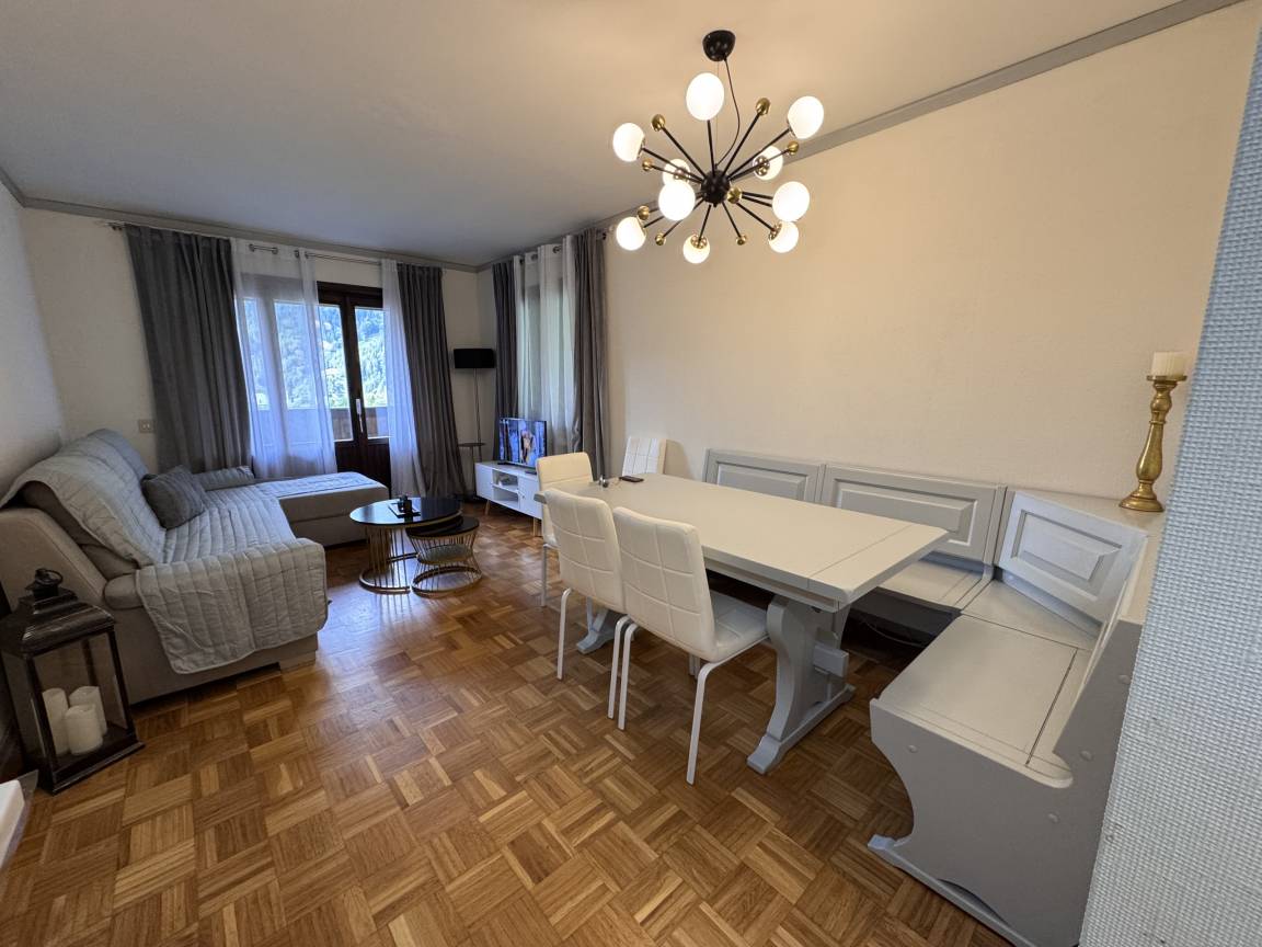 65 M² Huoneisto ∙ 2 Makuuhuonetta ∙ 5 Vierasta - Pinzolo