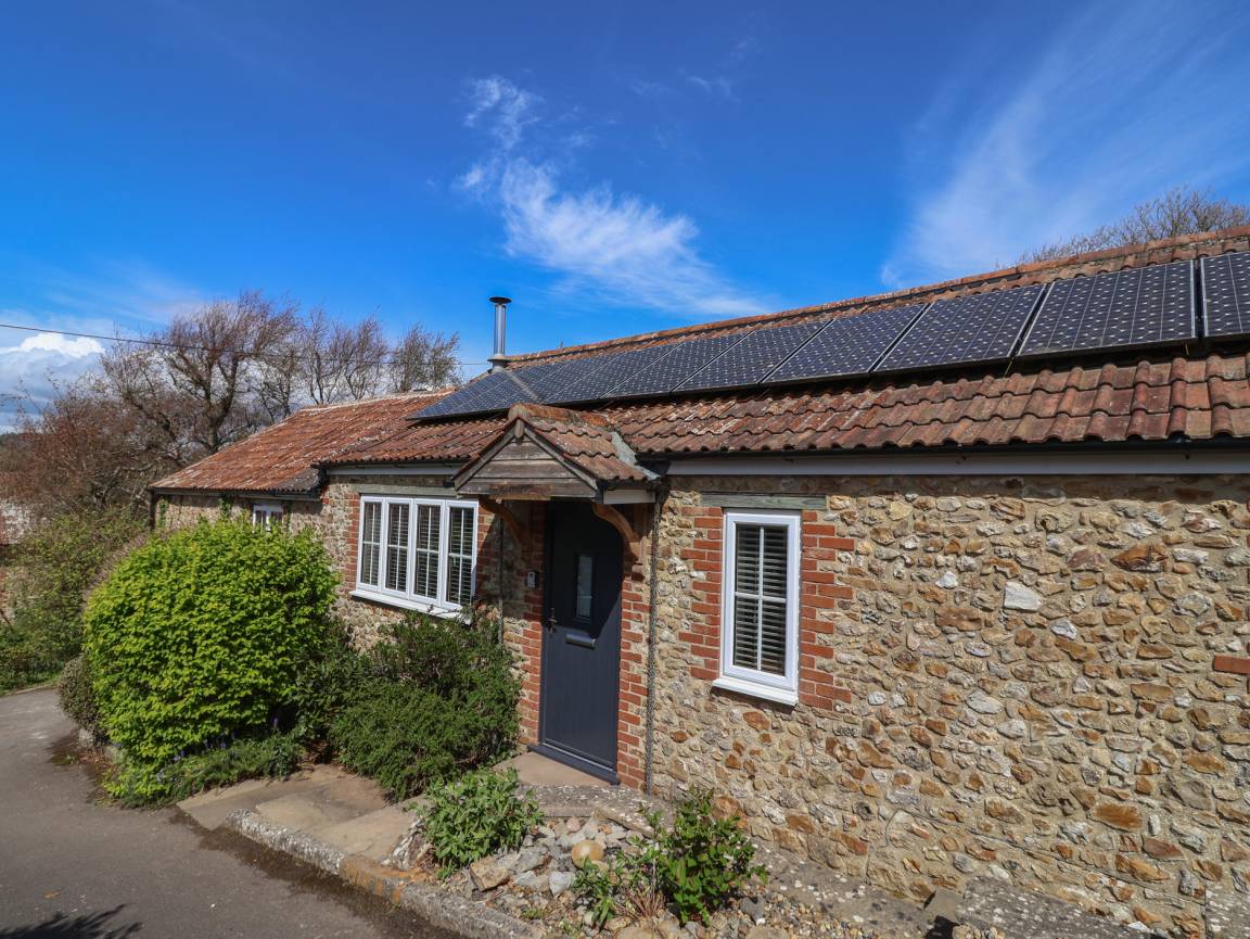 Cottage ∙ 3 Bedrooms ∙ 5 Guests - Bridport
