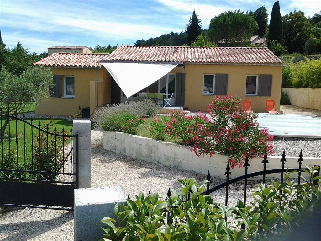 110 M² Villa ∙ 4 Chambres ∙ 8 Personnes - Malaucène