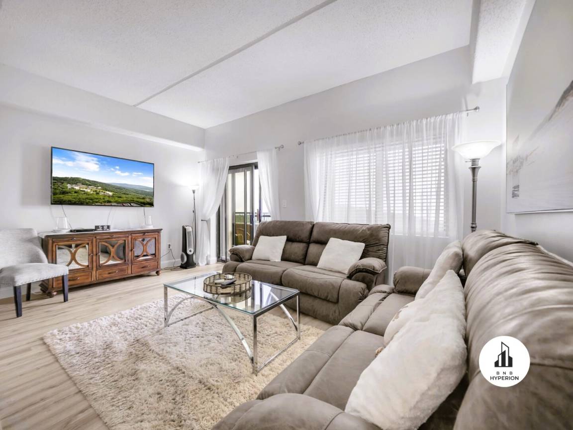 93 M² Apartment ∙ 2 Bedrooms ∙ 4 Guests - North Carolina