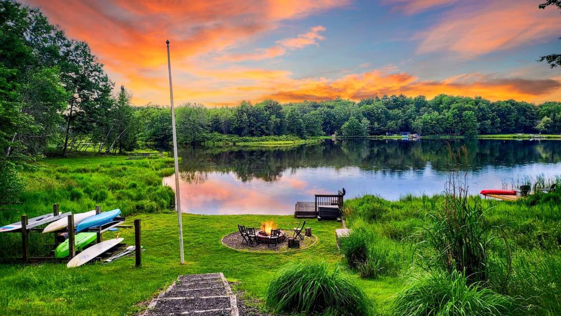 141 M² 一軒家 ∙ 寝室: 3 ∙ ゲスト8 人 - アローヘッド・レイク, PA