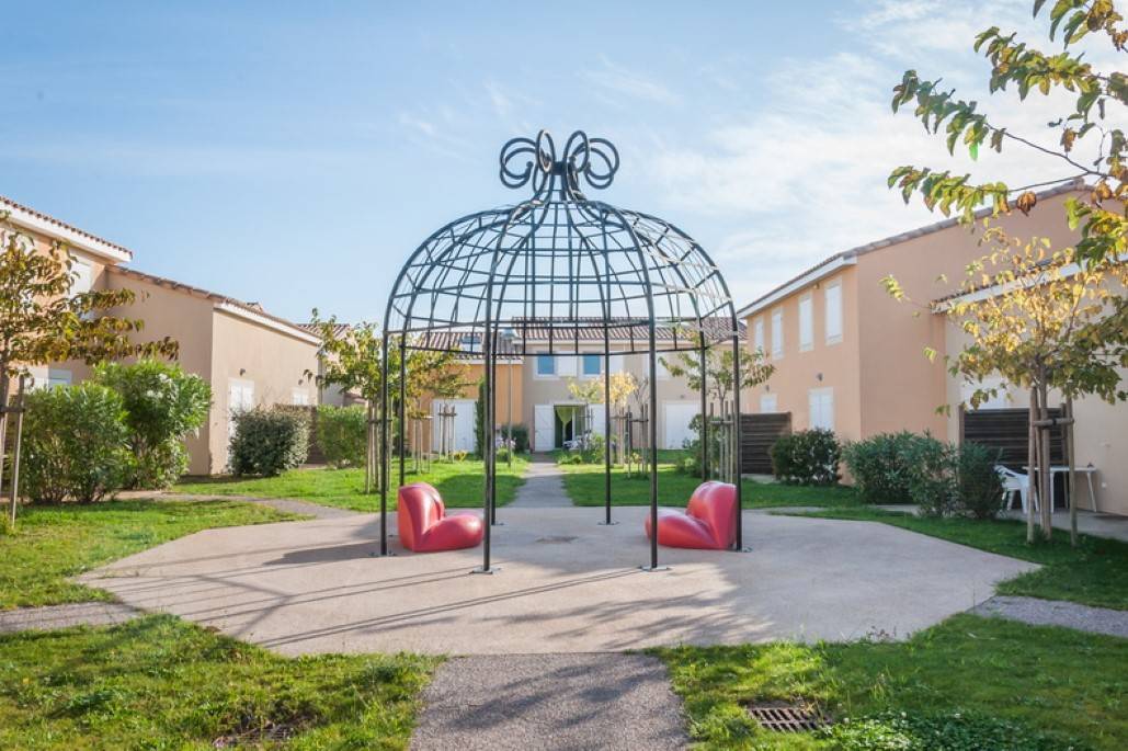43 M² Mökki ∙ 2 Makuuhuonetta ∙ 6 Vierasta - Perpignan
